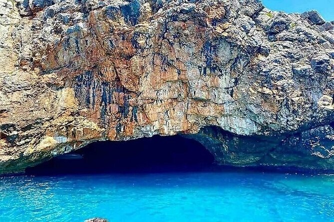 Blue Cave and Our Lady of the Rocks - 3h Private Speedboat Tour - Accessibility and Restrictions
