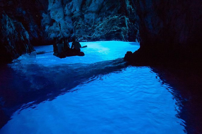 Blue Cave & Blue Lagoon, Vis and Hvar Islands Group Tour From Split & Trogir - Cancellation Policy