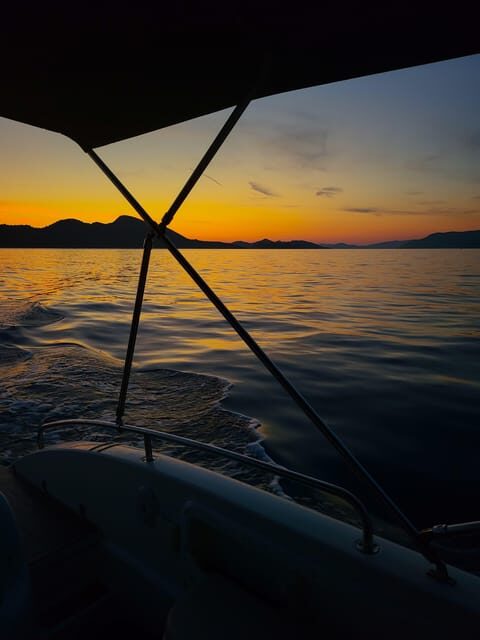 Blue Caves & Crystal Waters - Unlimited drinks - Why This Tour Works Well