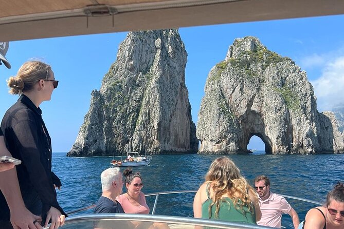 Blue Grotto and Capri by Private Boat Tour - Tips for Maximizing Your Private Boat Tour Experience