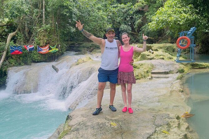 Blue Hole and bamboo rafting combo - Key Points