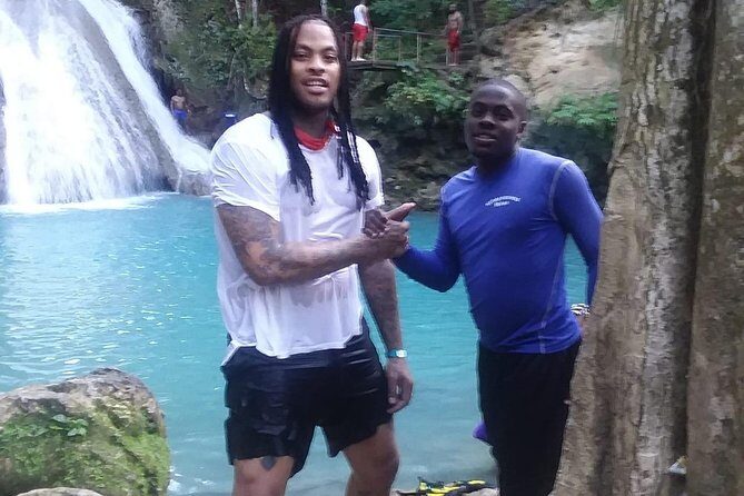 Blue Hole/ Dunn's River Falls & Luminous Lagoon (Glistening water) 3 in 1 combo - Key Points