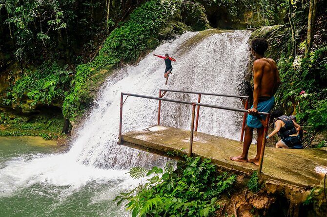 Blue Hole, Dunns River & Island Gully Falls Guided Tour - An In-Depth Look at the Tour Experience
