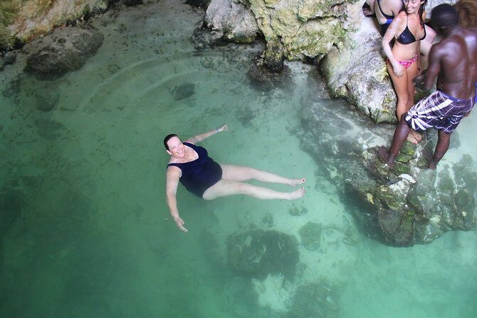 Blue Hole Mineral Spring plus Weed Farm Combo Tour with Transportation - A Closer Look at the Itinerary and Experience