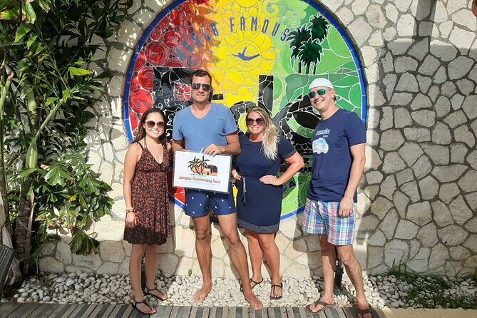 Blue Hole Mineral Spring, Seven Mile Beach, Ricks Cafe/ Shopping Private Tour - The Sum Up: Why Choose This Tour?