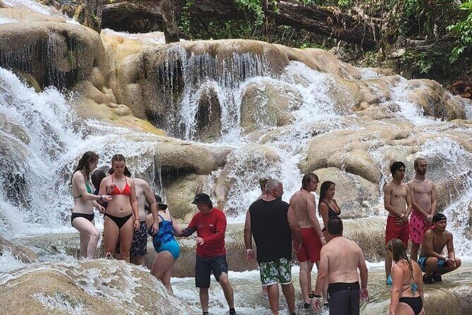 Blue Hole Secret Falls and Dunn's River Falls from Falmouth - FAQ