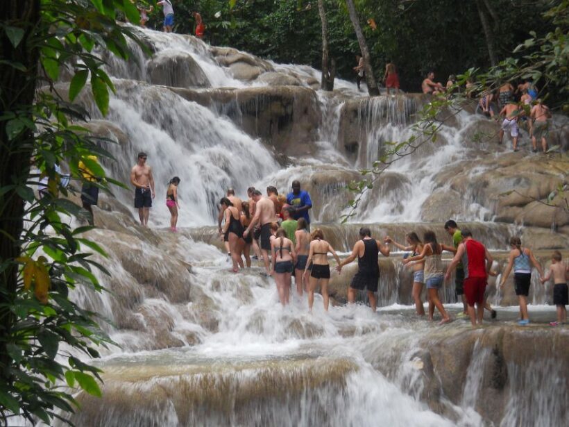 Blue Hole, Secret Falls, River Tubing and Dunn's River Falls - Key Points