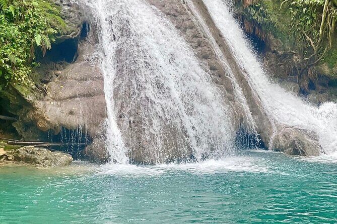 Blue Hole, Sightseeing and Shopping from Ocho Rios - Who Should Consider This Tour?