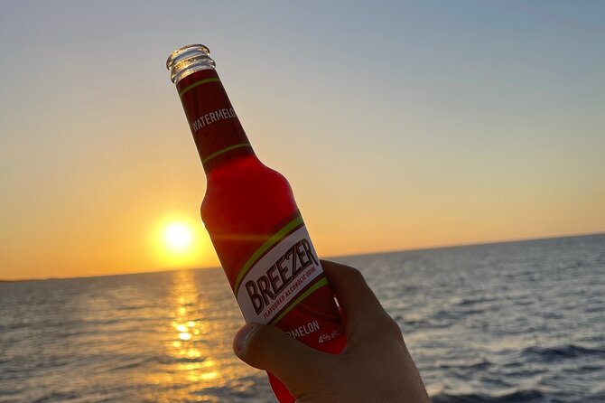 BLUE LAGOON BOAT TRIP | Waterslide | Music | Wine | - The Sum Up