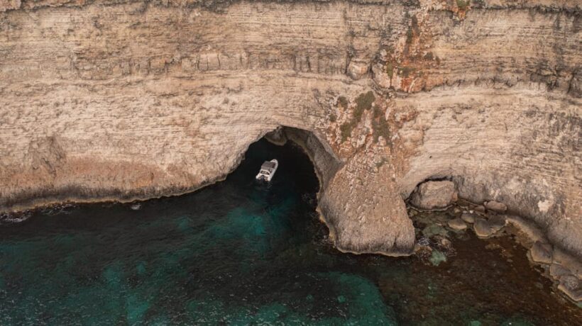 Blue Lagoon, Crystal Lagoon & Comino Caves Private Boat Tour - Key Points