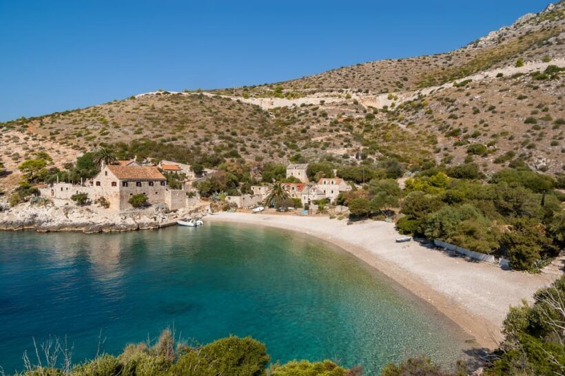 Blue Lagoon, Hvar and Pakleni islands Private Boat Tour - What to Expect: A Detailed Breakdown
