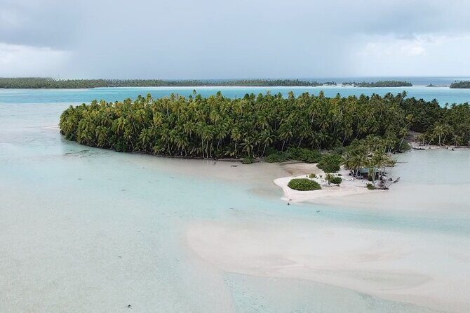 Blue Lagoon - PRIVATE ISLAND Pink sand beach and wildlife reserve - Transportation & Group Size