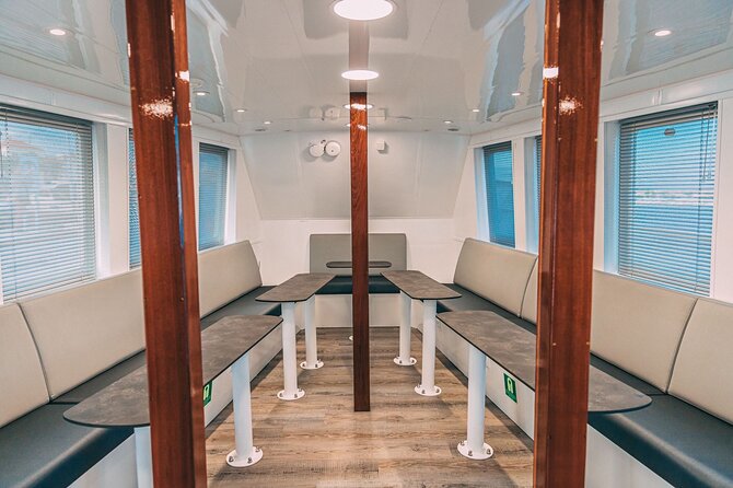 Blue Lagoon, Shipwreck & Maslinica from Split with LUNCH & DRINKS - Authentic Experience and Real Traveler Insights