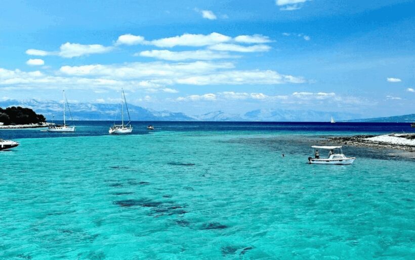 Blue Lagoon & Three Islands Boat Tour from Split with Lunch - The Itinerary in Detail
