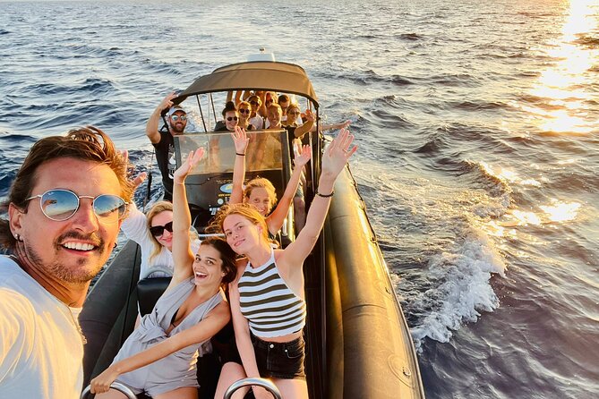 Blue Lagoon Tour From Split With Bottled Water and Wine Included - Exciting Activities During the Tour