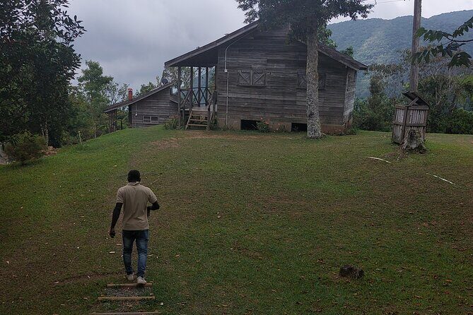 Blue Mountain Sight-Seeing & Nature Trail Hike with Private Guide - Analyzing the Cost and Value