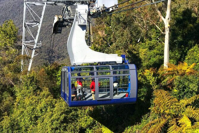 Blue Mountain Tour with Hop on and Hop Off Bus - FAQ