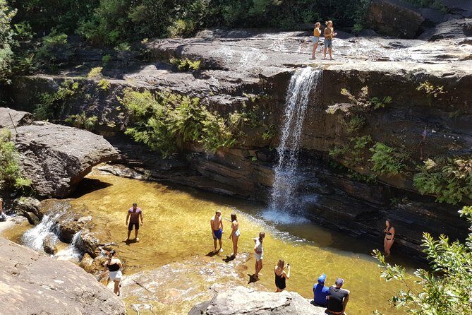Blue Mountains Small Group Tour with Waterfall Walk & Fresh Lunch - Final Stops: The Iconic Three Sisters & Jamison Valley