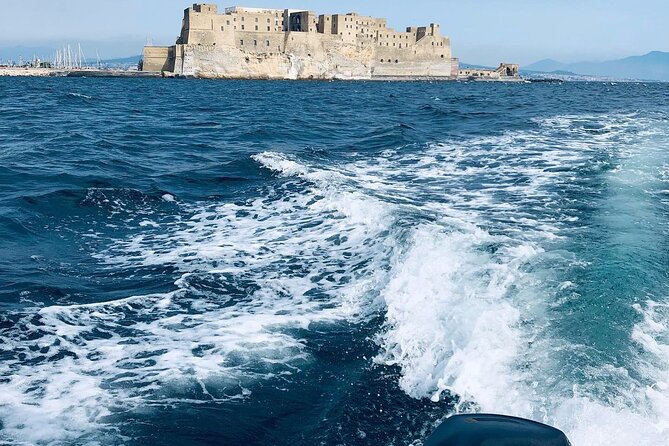 Boat and dinghy rental for a day in the Gulf of Naples - The Sum Up