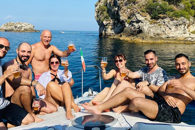 Boat excursions in the Bay of Taormina and Gardens on a private basis - What’s Included and What to Consider