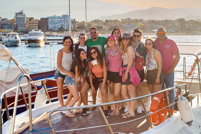 Boat Excursions Taormina Giardini Naxos Isola Bella - Experience and Accessibility