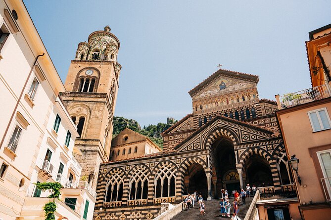 Boat-Hopping On The Amalfi Coast & Positano: Day Trip from Rome - FAQs