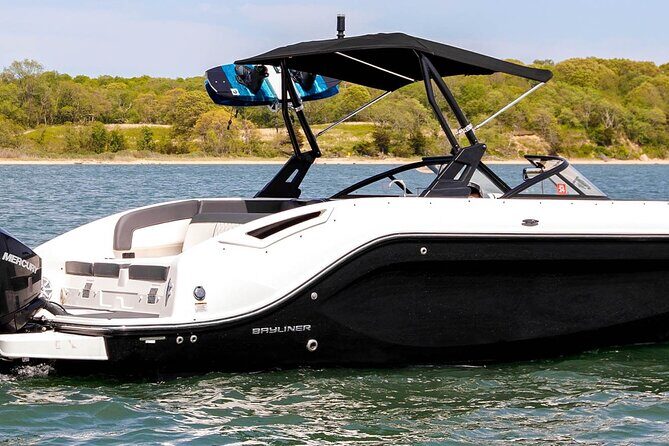 Boat or Yacht Rental in Sag Harbor, The Hamptons, or Monatauk - Who Will Love This Experience?