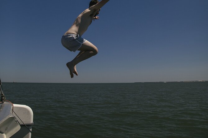 Boat Party - Party on the Tagus River - Key Points