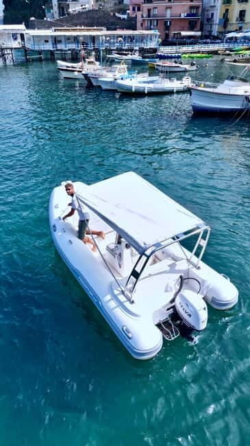 Boat rental from Marina Grande di Sorrento - Key Points