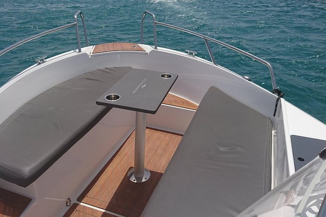 Boat Rental in Torrevieja - What to Expect During the Boat Rental