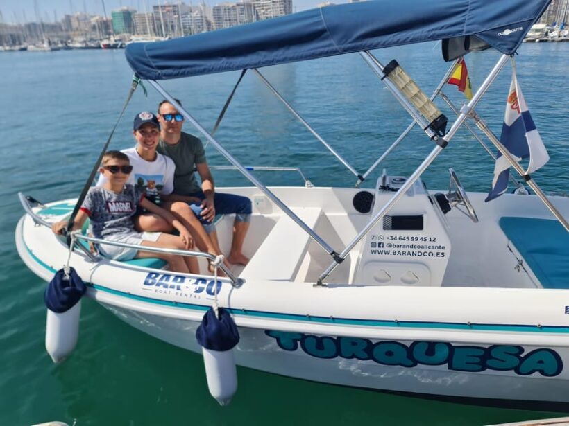 Boat rental without certification - What to Expect on Your Alicante Self-Drive Boat Day