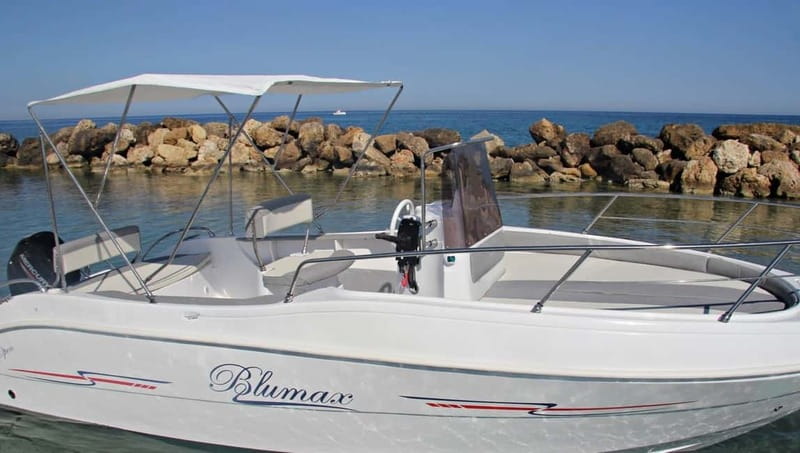 Boat rental without license in Letojanni (Half day 4h) - Key Points