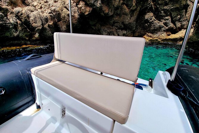 Boat rental without license required from Pontedeume - Price and Value Analysis