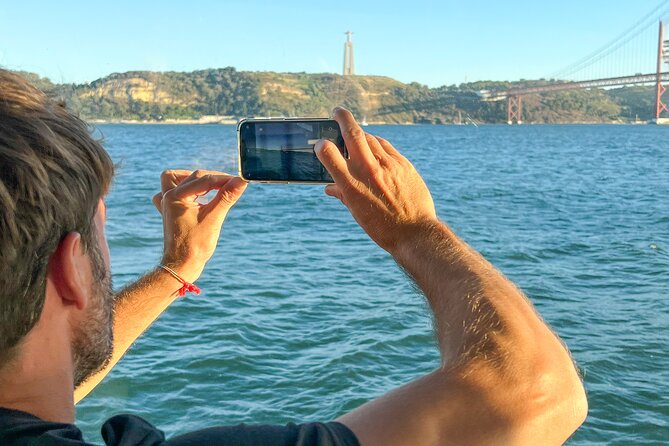 Boat Ride in Tagus River - Customer Feedback and Ratings