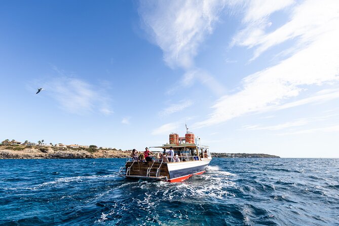Boat Tour 2 Hour in Palma Bay - Travel Recommendations for Guests