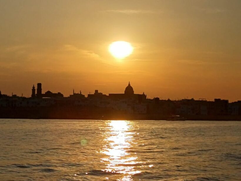 Boat tour in Monopoli of 1.30h - Practical Points and What You Need to Know