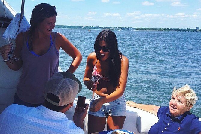 Boat Tour NYC Skyline, Statue of Liberty, Private Yacht Tour - What Makes This Tour Stand Out