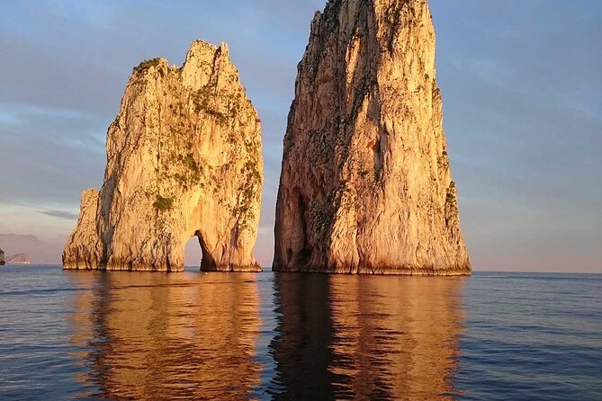 Boat Tour of Capri (Tour Classes 2 Hours ) - Booking Information