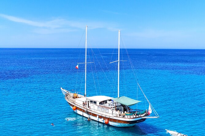 Boat tour of San Pietro Island - FAQs