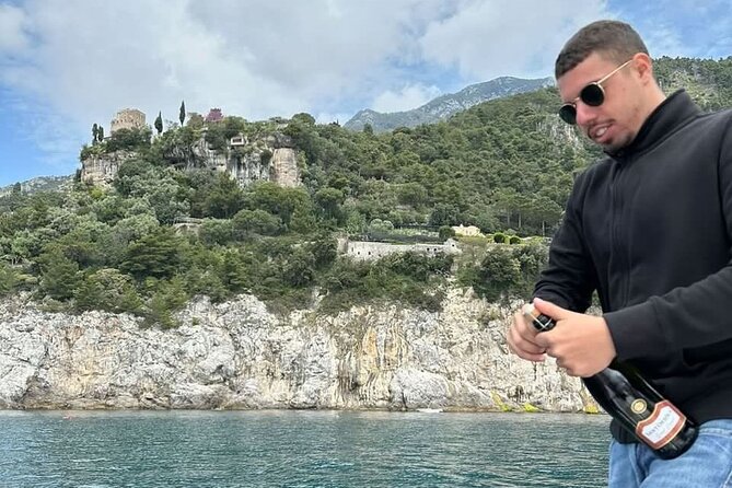 Boat Tour of the Amalfi Coast With Aperitif - Accessibility and Participation Details