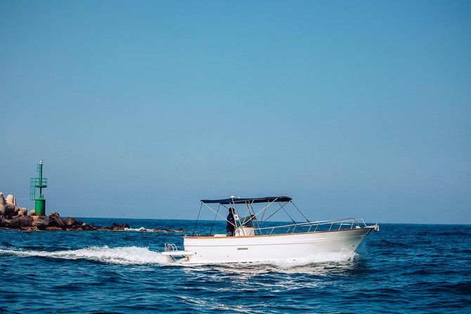 Boat tour of the island of Ischia with goiter 7.50 meters - The Practical Side: Booking, Duration, and Considerations