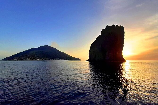 Boat Tour to Panarea and Stromboli From Lipari - Onboard Amenities and Services