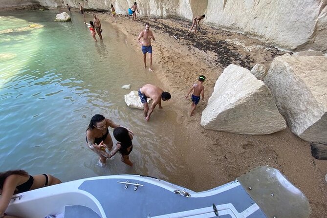 Boat Tour to Pillirina, Sea Caves and Ortigia Island From Syracuse - Critiques and Concerns