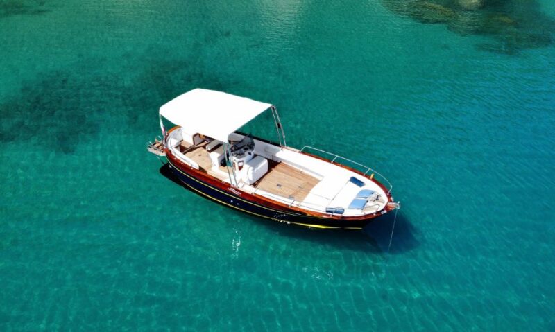 Boat tour under the stars in Palinuro - Boat Tour Under the Stars in Palinuro: An Enchanting Night on the Cilento Coast