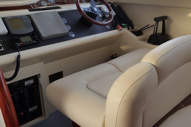 Boat Trip 4 Hours - Private Charter ("KEEPER UNO" Boat) - Who Will Love This Trip?