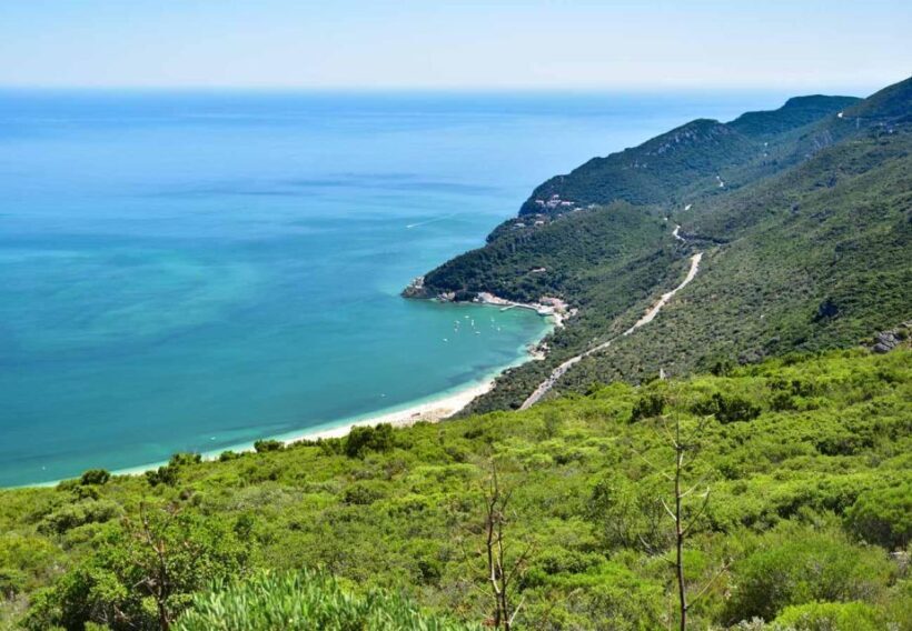 Boat Trip and Jeep Tour with Lunch in Arrábida - An In-Depth Look at the Experience