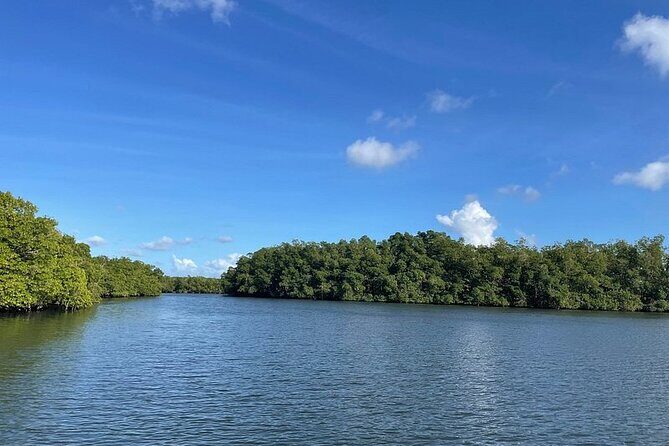Boat trip EN 1/2 Day in the Grand Ass DE Sac Marin - Frequently Asked Questions
