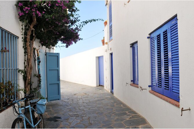 Boat Trip to Cadaqués Review - Meeting Points and Logistics