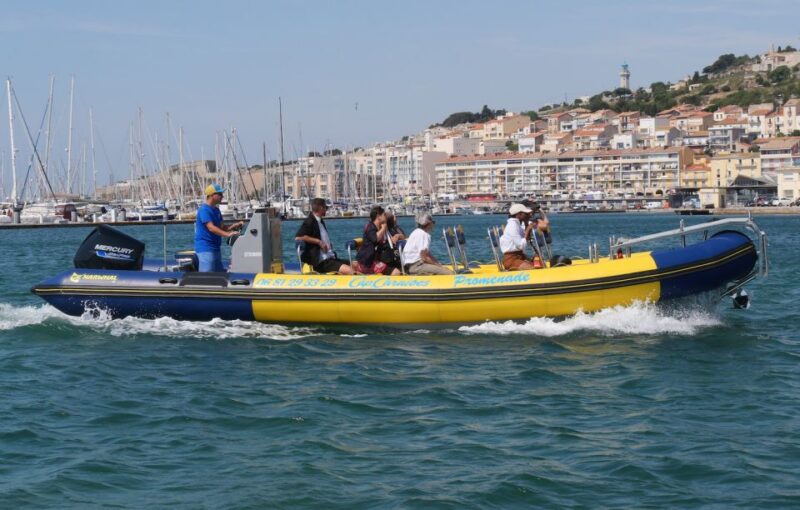 Boat walk in Sete on the singular island 1 hour - Authentic Sète Views and Storytelling