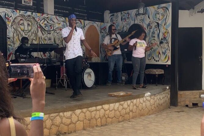 Bob Marley 9 Mile Tour and The Blue Hole Falls from Montego Bay - Key Points